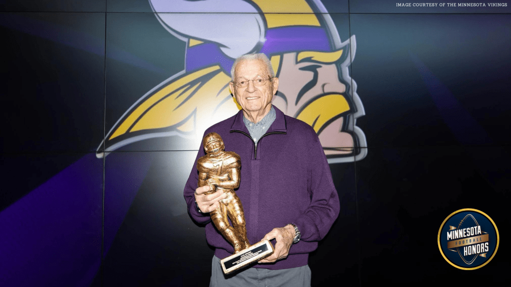 At 88, Paul Wiggin Is Still Writing his Football Story - Gophers Guru